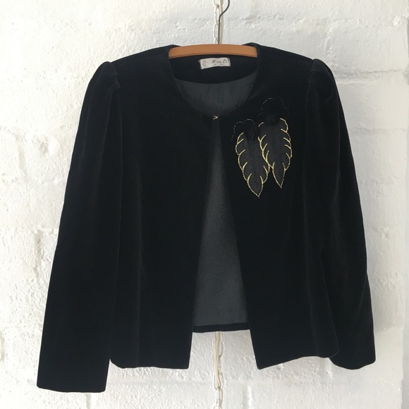 Vintage | Jackets & Coats | Darling Vintage Black Velvet Cropped Jacket ...